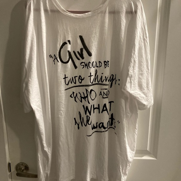 Fashion Nova | Tops | Fashion Nova White Tshirt With Black Logo | Poshmark
